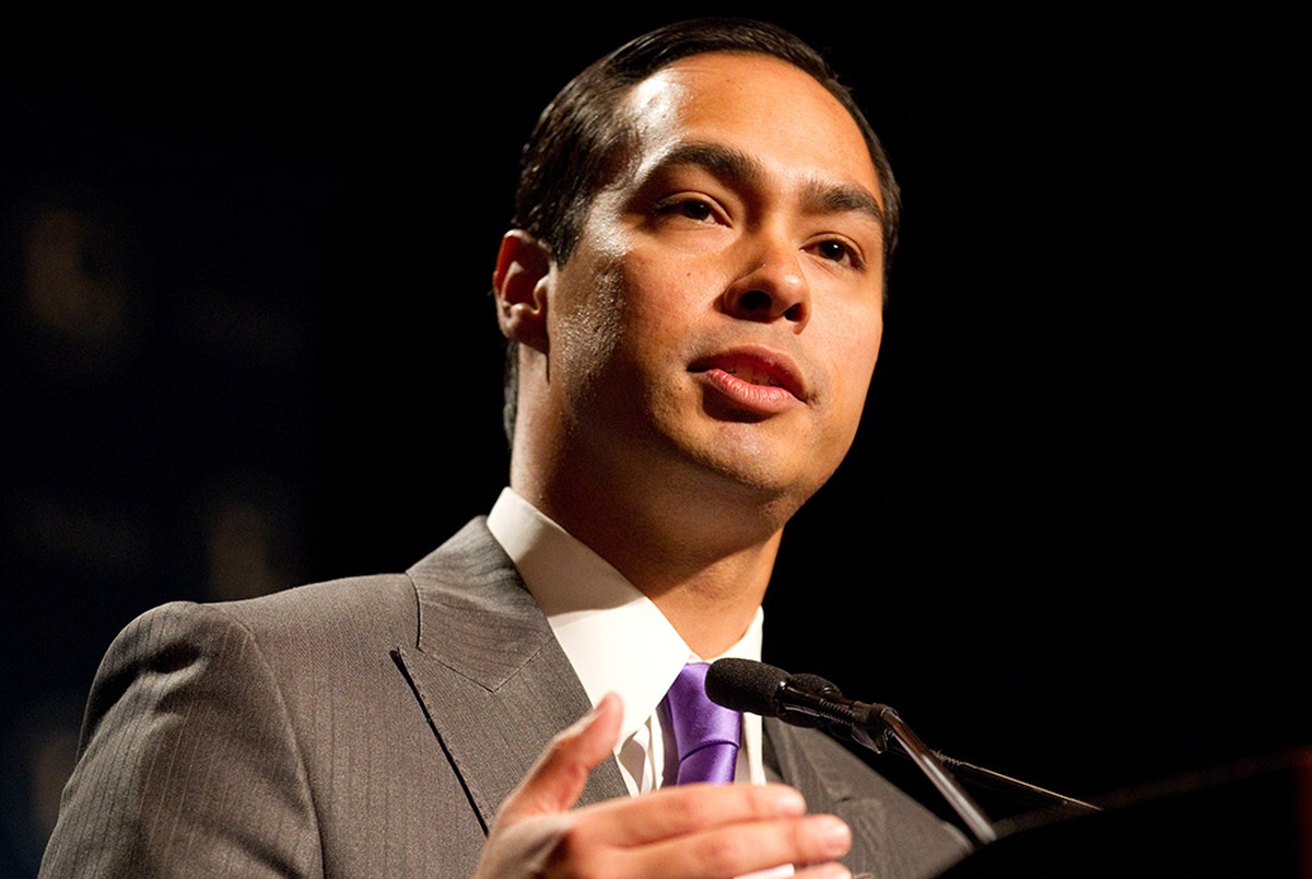 Democrats Mull Julián Castro's Vice Presidential Prospects | The Texas ...