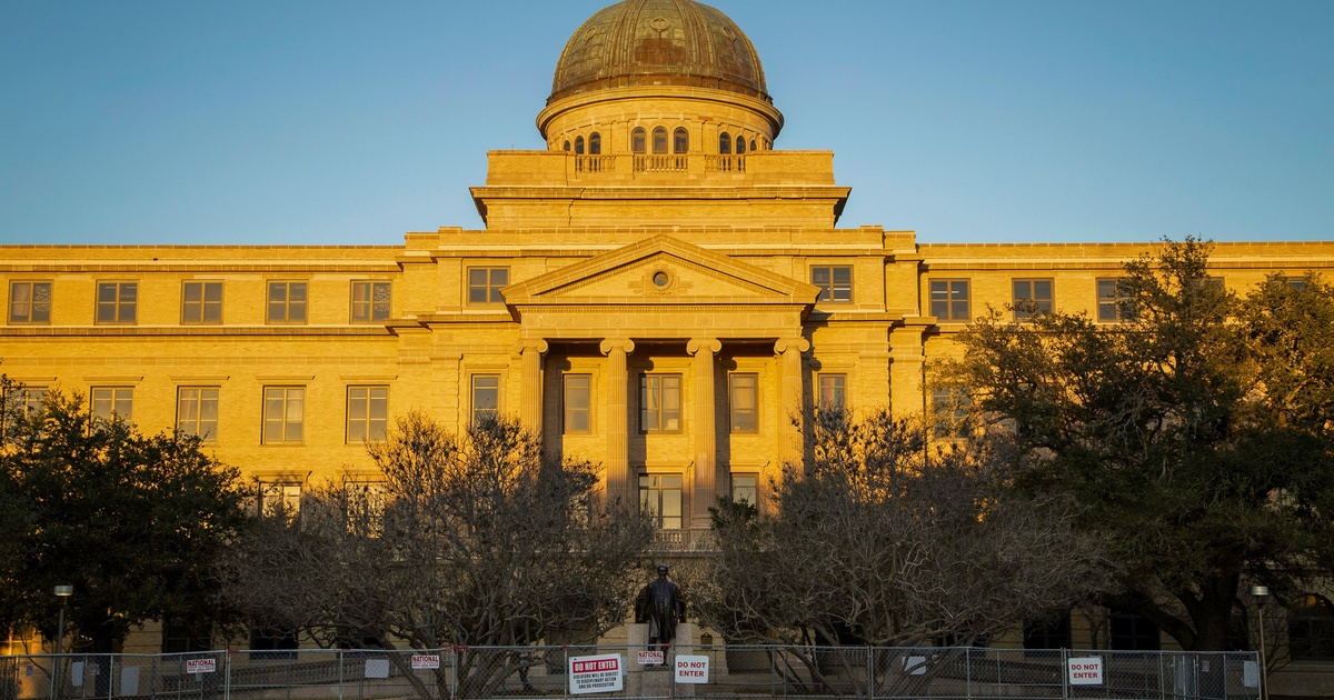 Texas A&M again delays a decision on moving Sul Ross statue | The Texas ...