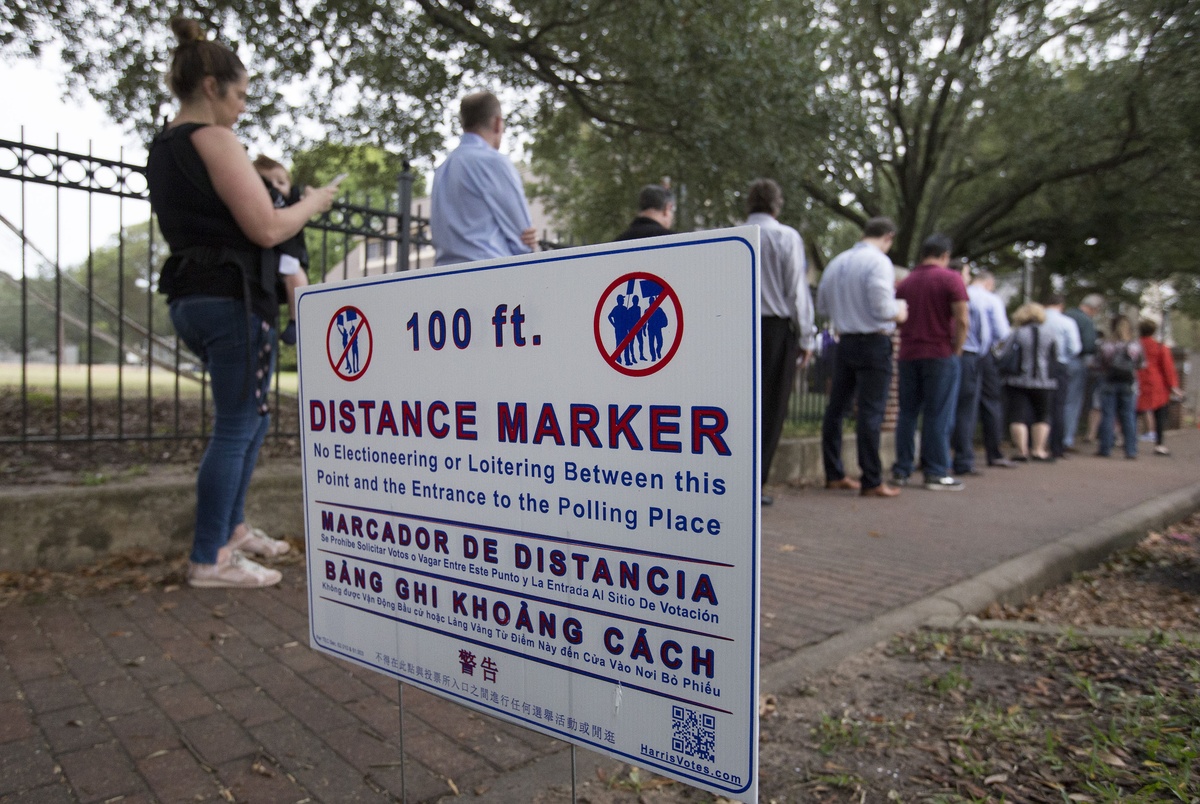 Harris County in Texas to keep some voting locations open an extra hour ...
