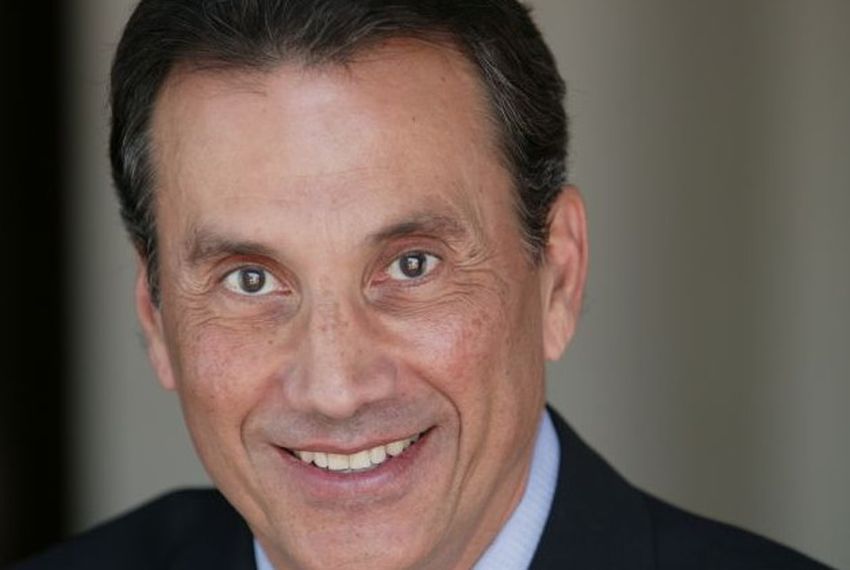 Uribe Files for Land Commissioner | The Texas Tribune