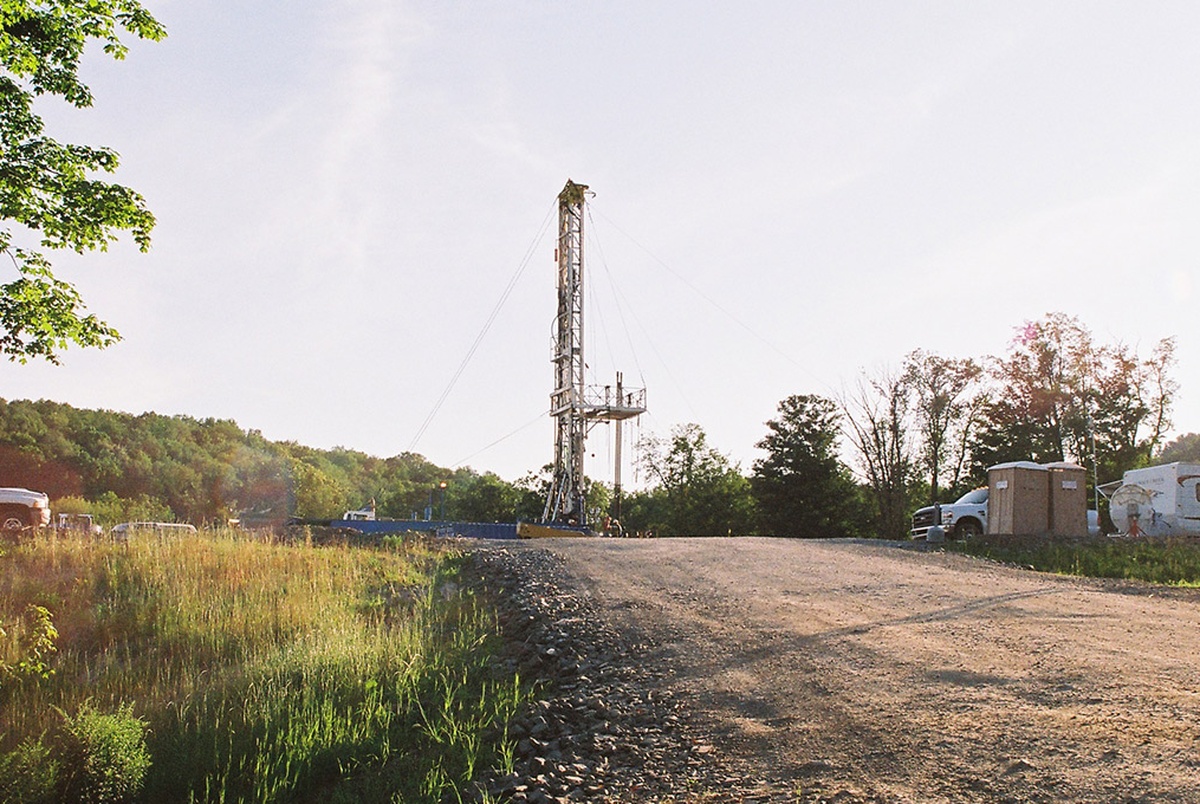 West Texas Company Fined in Deadly Oil Rig Explosion | The Texas Tribune