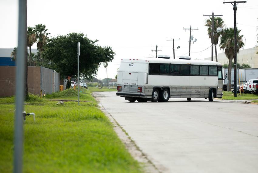 Migrants detail conditions in Texas border facilities | The Texas Tribune