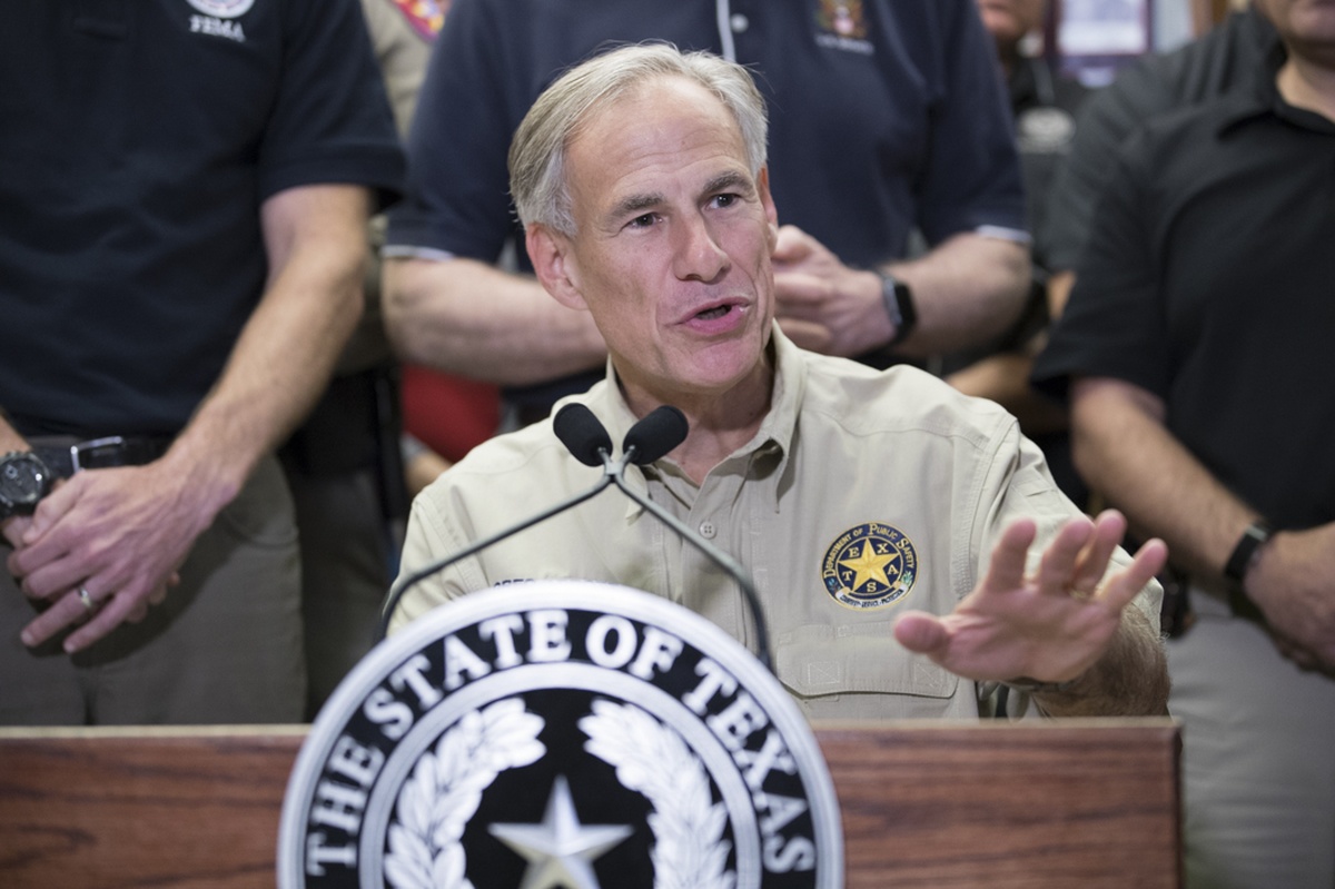 Analysis: In Harvey, Abbott finds focus in the eye of the storm | The ...