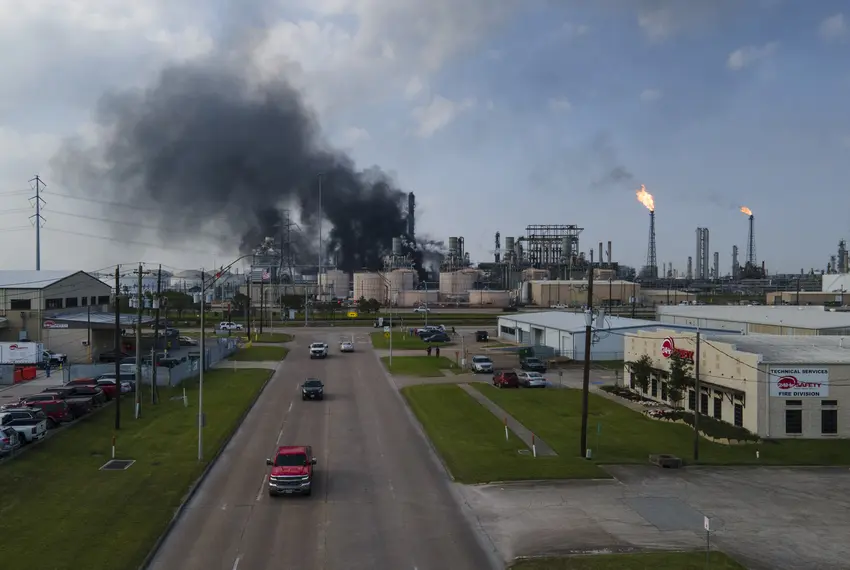 Texas Sues Shell Over Houston-Area Chemical Fire In May - Austin County ...