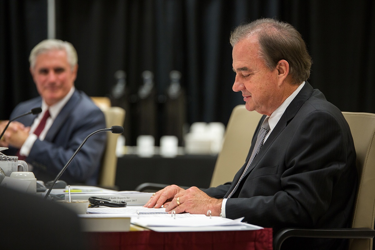 A&M System moves to extend contract of Chancellor John Sharp | The ...
