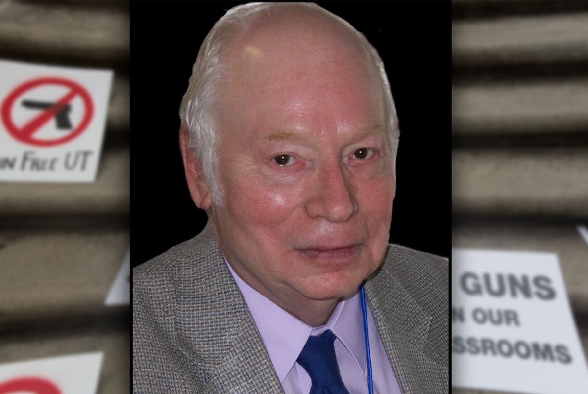 Nobel Laureate Becomes Reluctant Anti-Gun Leader | The Texas Tribune