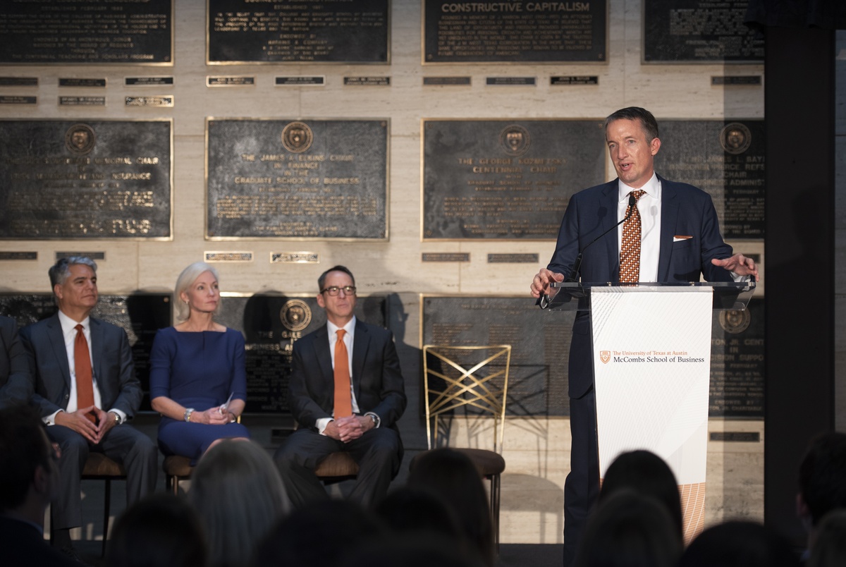 University of Texas to pay Interim President Jay Hartzell $795,000 ...