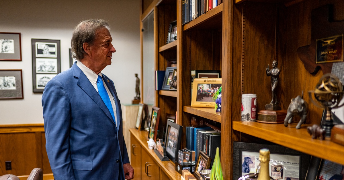 Texas A&M Chancellor John Sharp will retire in June 2025 | The Texas ...