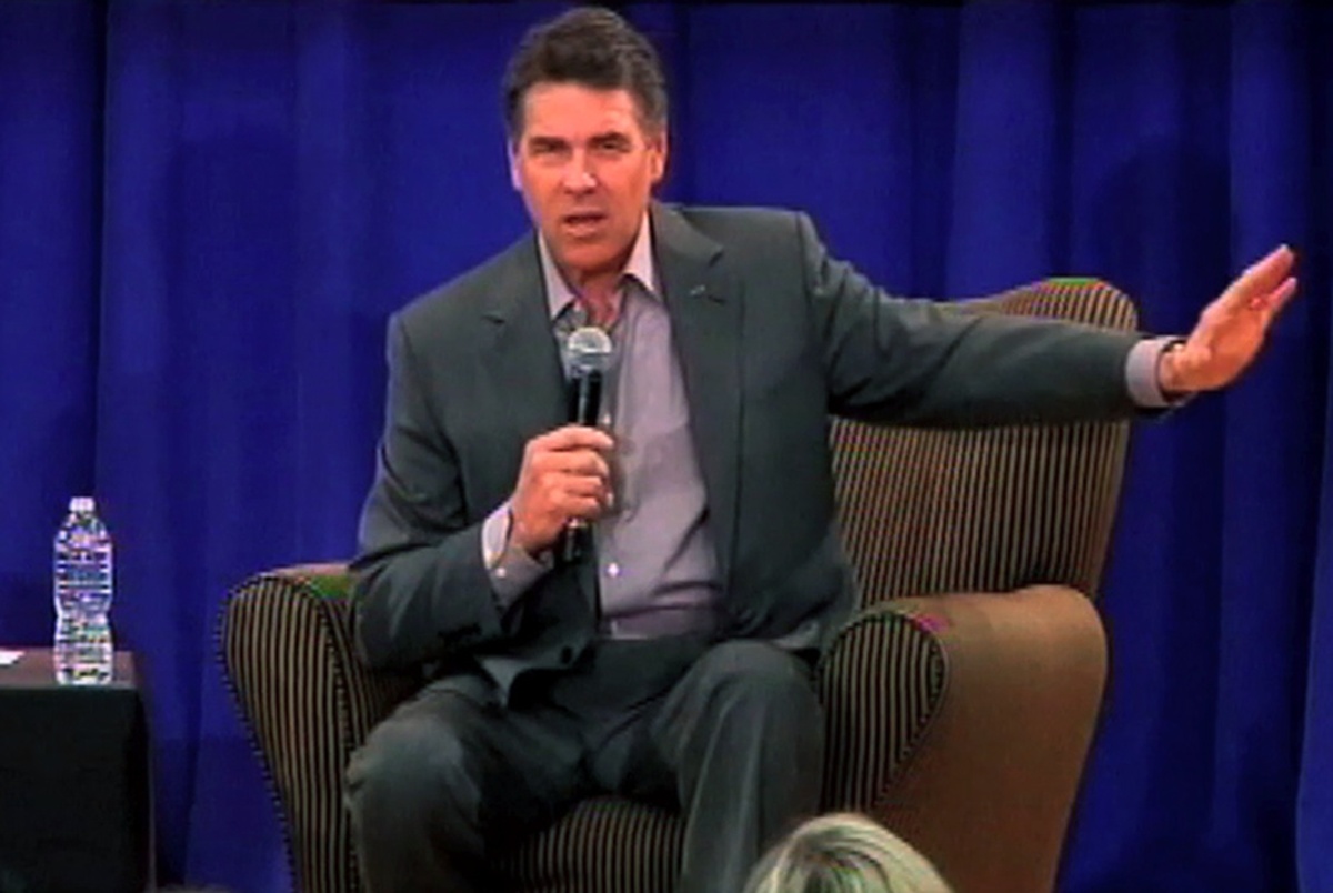 Perry Talks Principles, Immigration at S.C. Town Hall | The Texas Tribune