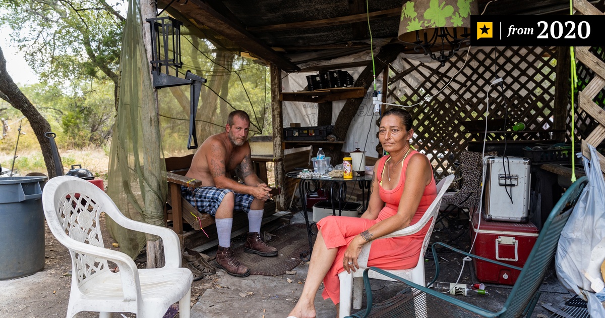 Hurricane Laura evacuees in Texas grapple with storm and a recession ...