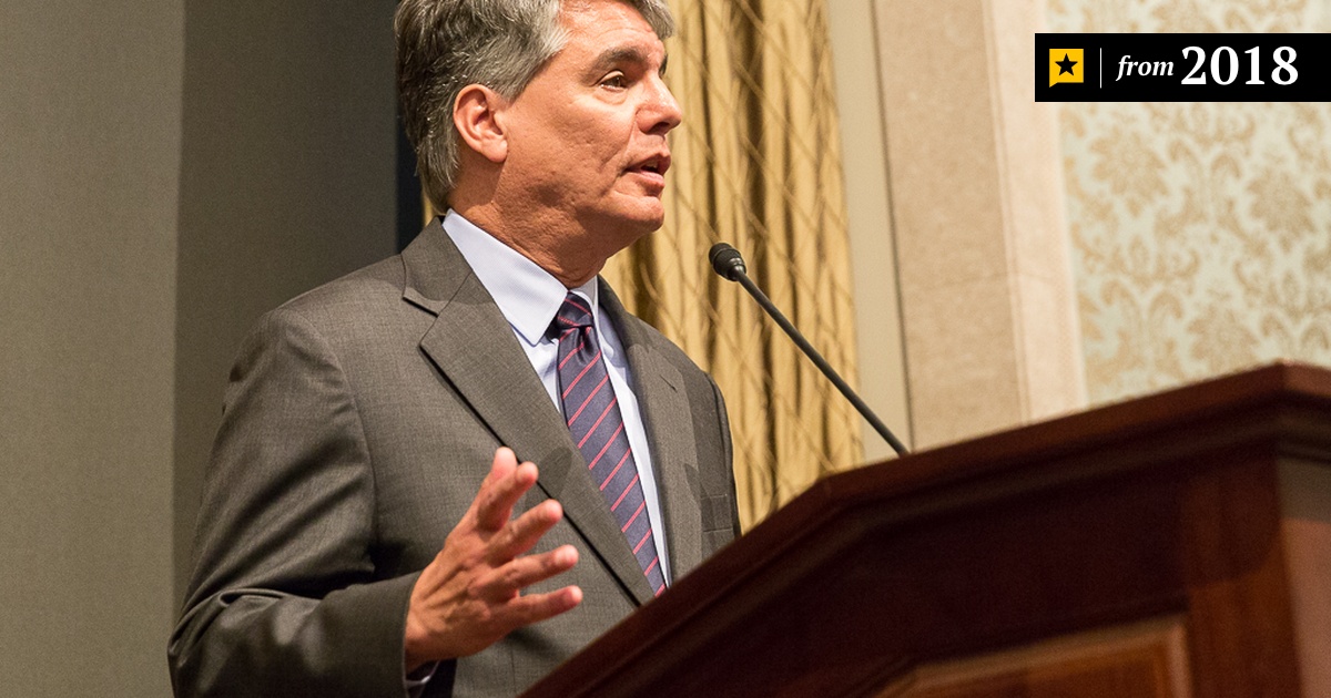 UT-Austin President Greg Fenves broke school rules by flying on ...