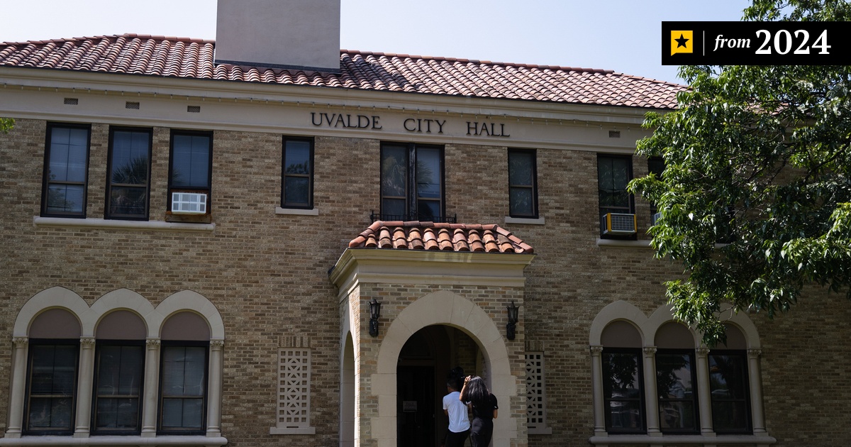 Uvalde police chief cites family in resigning from top post | The Texas ...