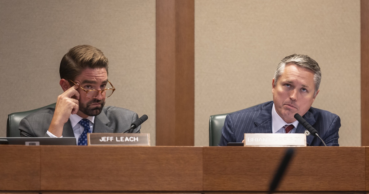 Leach texts judge about Roberson case in possible violation | The Texas ...