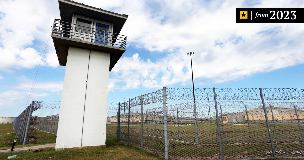 Texas inmate killed by cellmate during a statewide prison lockdown ...