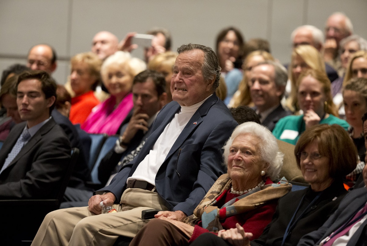 Former President Bush Released From Hospital | The Texas Tribune