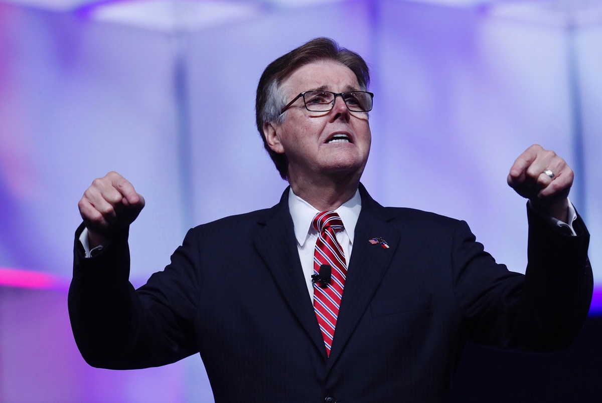 Dan Patrick misses first day of Texas Legislature for White House ...