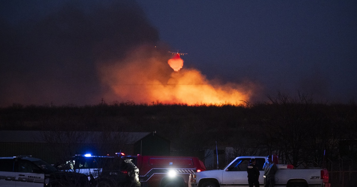 Texas bills aim to minimize wildfire causes and damages | The Texas Tribune