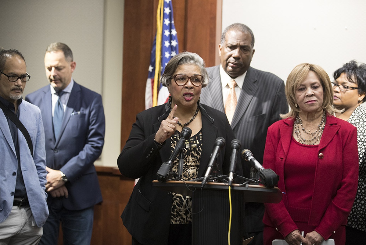 Texas lawmakers: State needs to act after black teen's death by police ...