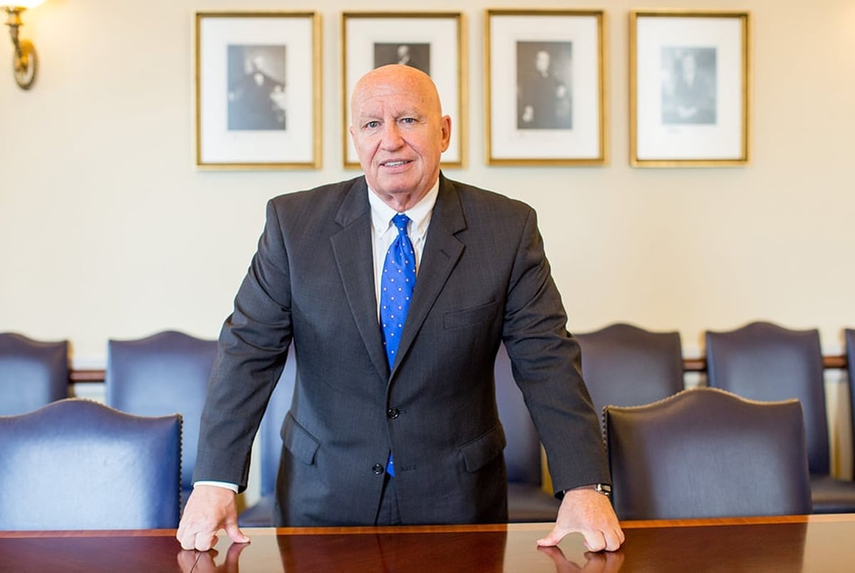 All eyes on U.S. Rep. Kevin Brady of Texas as GOP unveils tax plan ...