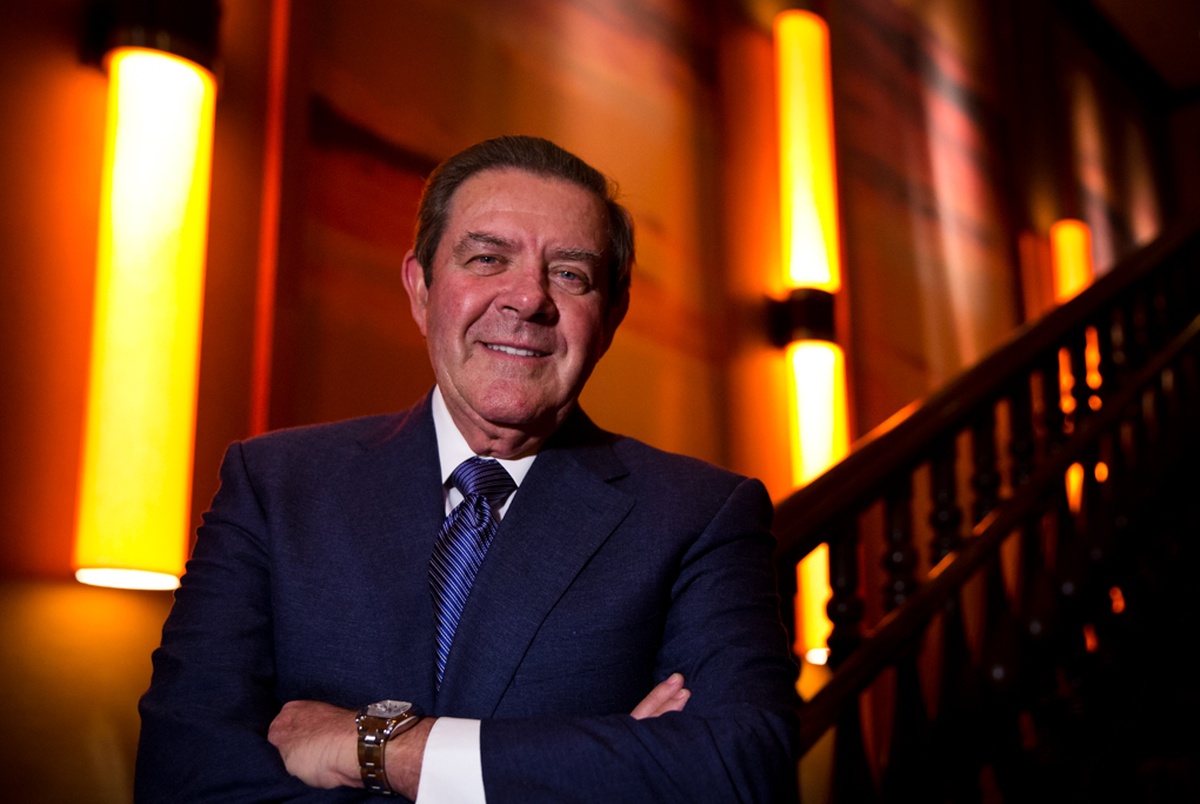 Carson Adviser: Depiction of His Role a "Back-Stabbing Lie" | The Texas ...