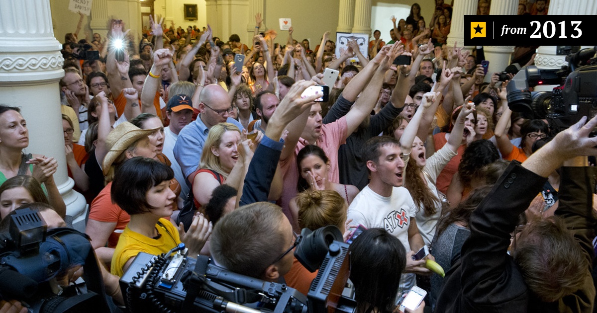 Led by Davis, Democrats Defeat Abortion Legislation | The Texas Tribune