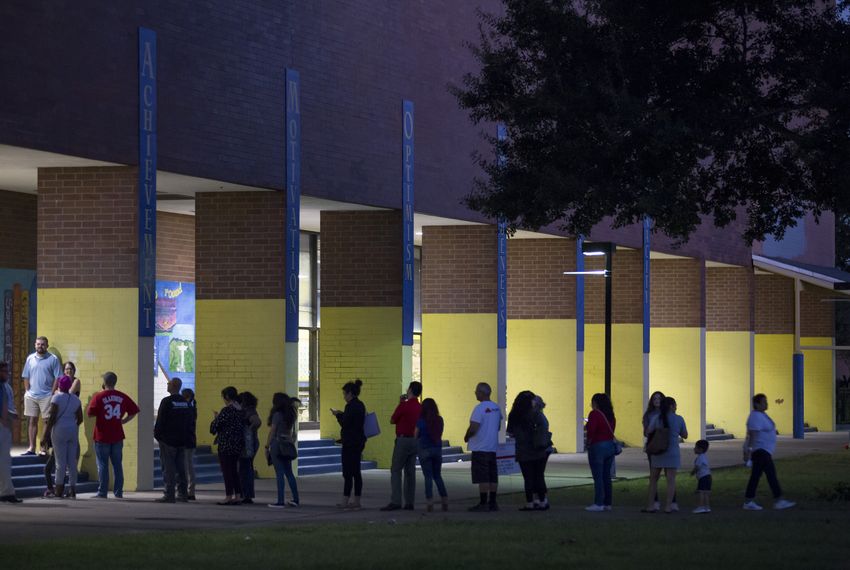 Harris County in Texas to keep some voting locations open an extra hour ...