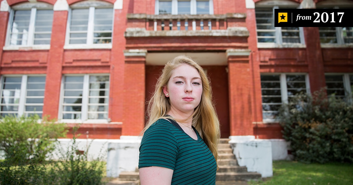 After University of Texas denied a valedictorian, she got it to change ...