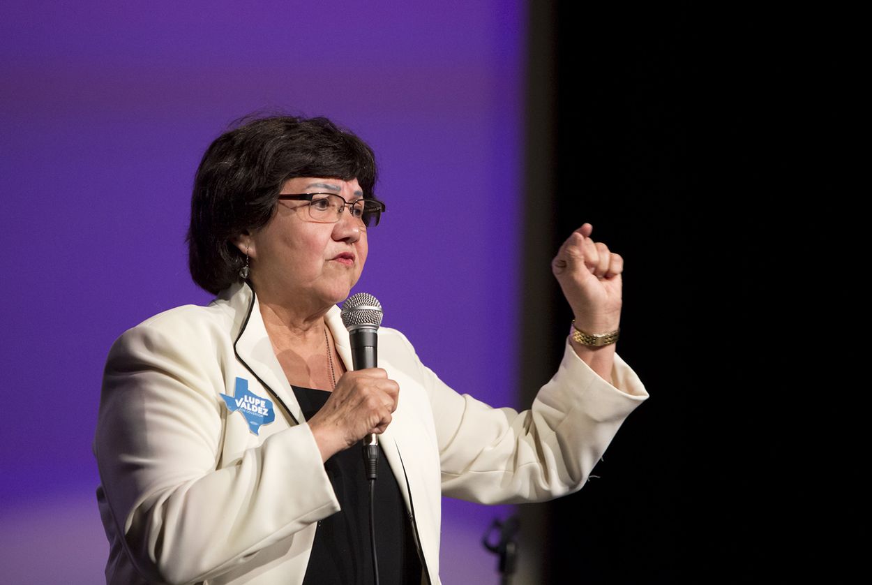 Lupe Valdez sees Texas Gov. Greg Abbott as President Donald Trump's ...