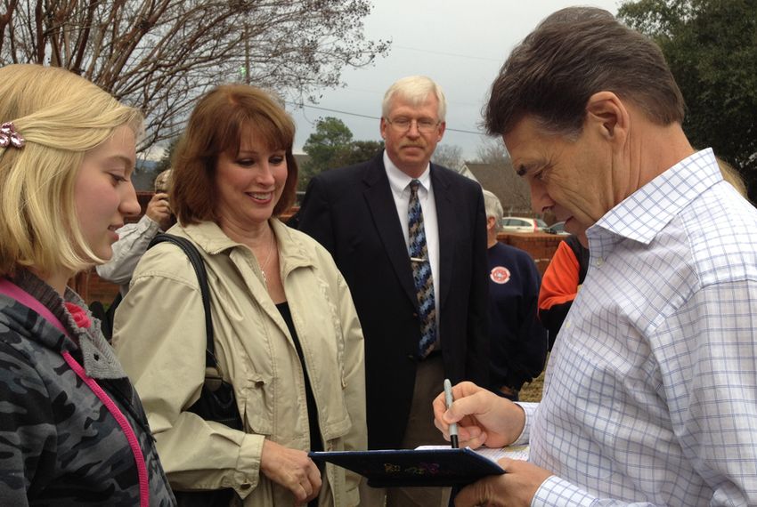 Perry Says Romney Firm Acted Like "Vulture" | The Texas Tribune