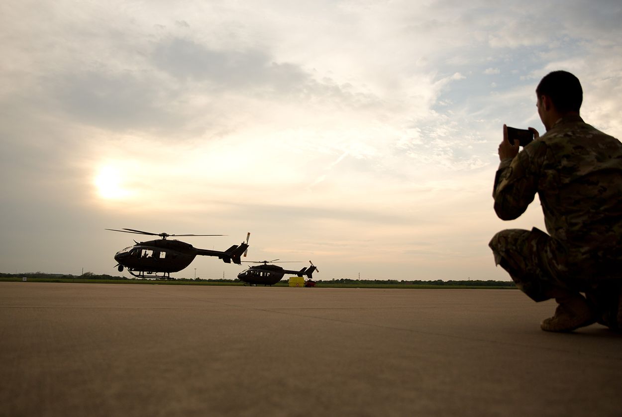 Texas National Guard deploys troops to Texas-Mexico border - Eagle Pass ...