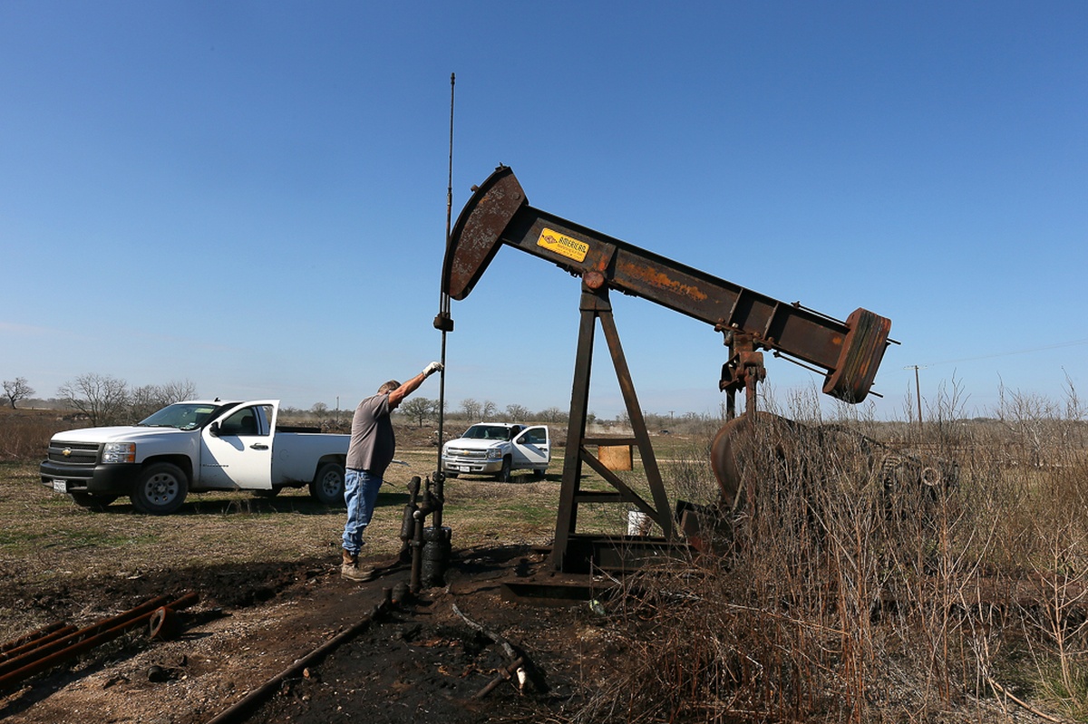 Texas Railroad Commission Takes Steps to Modernize | The Texas Tribune