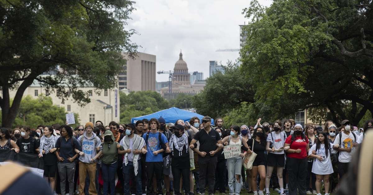 Faculty to hold no-confidence vote in UT-Austin president | The Texas ...