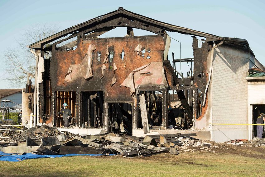 Two Texas mosques burned to the ground this month | The Texas Tribune