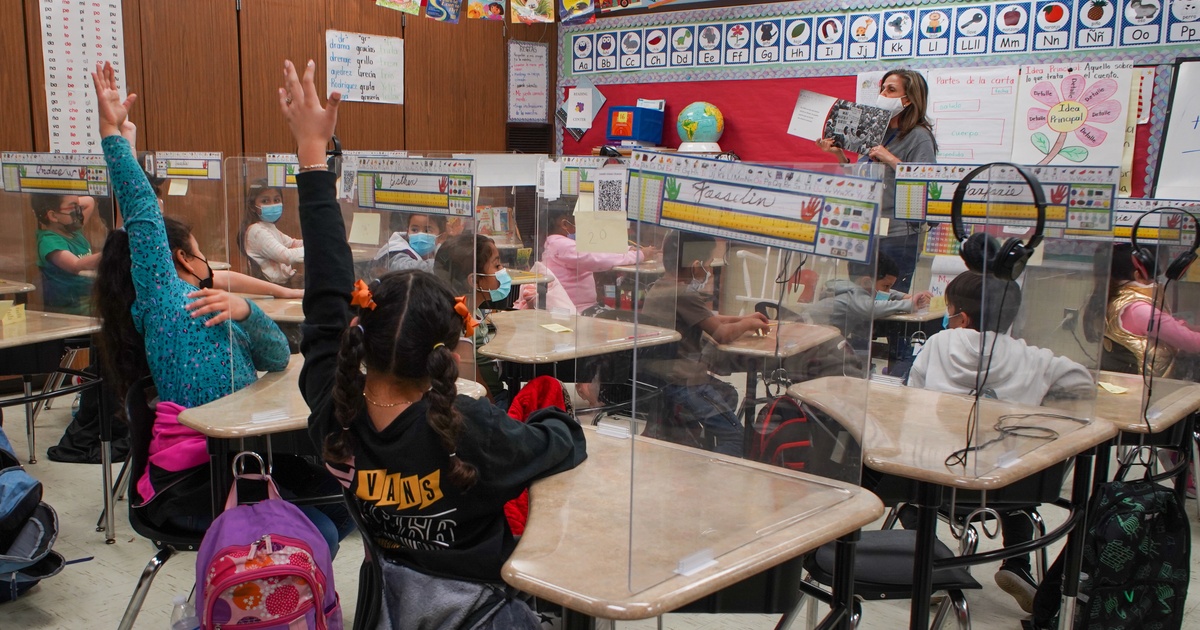 Texas House advances $4.5 billion school funding bill | The Texas Tribune